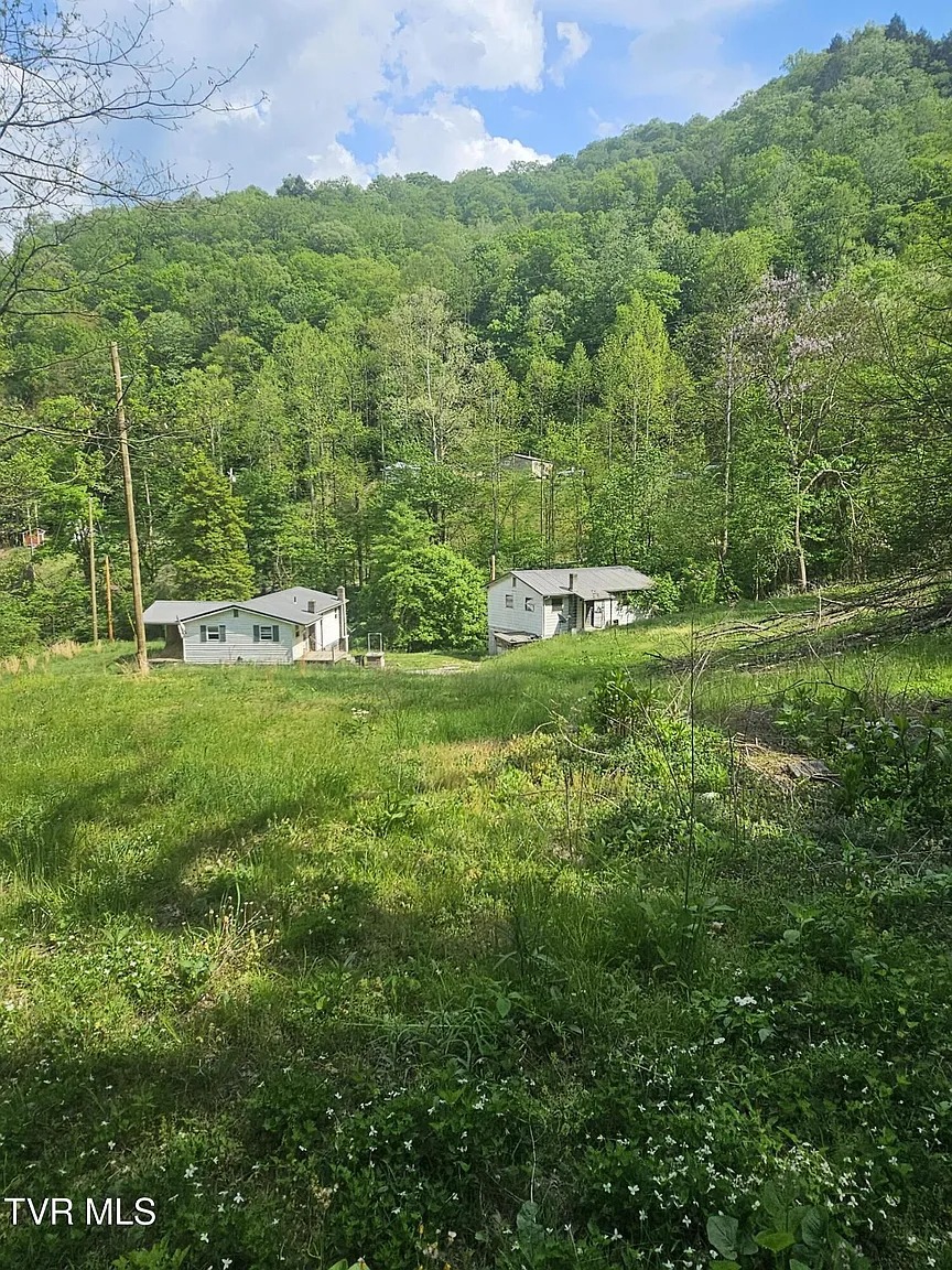 110-Acre Property in Big Rock, Virginia – Home, Apartment, and ...